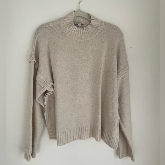 flat white | Sweaters | Flat White Los Angeles Sweater | Poshmark